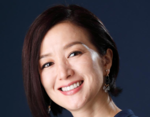 鈴木京香さんの若い頃を画像で紹介！レースクイーンの過去も！｜芸能人の若い頃や思い出を振り返ります